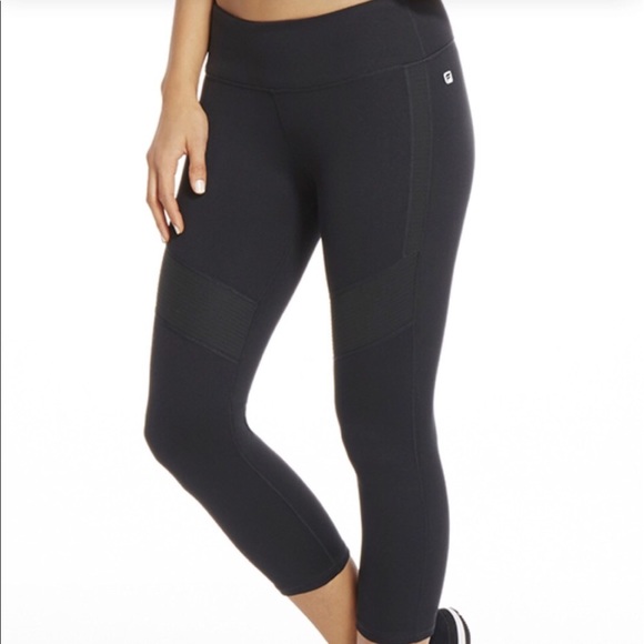 Fabletics | Pants & Jumpsuits | Fabletics Crop Yoga Pants | Poshmark