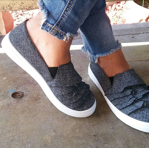 Strut! | Shoes | Last Pairthe Nicole Black Denim Sneakers | Poshmark