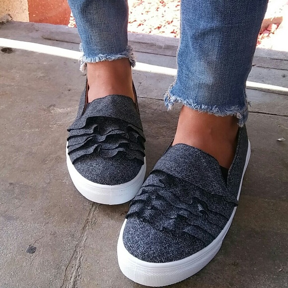 Strut! | Shoes | Last Pairthe Nicole Black Denim Sneakers | Poshmark