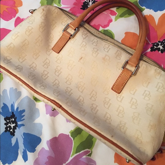 Dooney & Bourke | Bags | Dooney Bourke Db Twill And Leather Purse ...