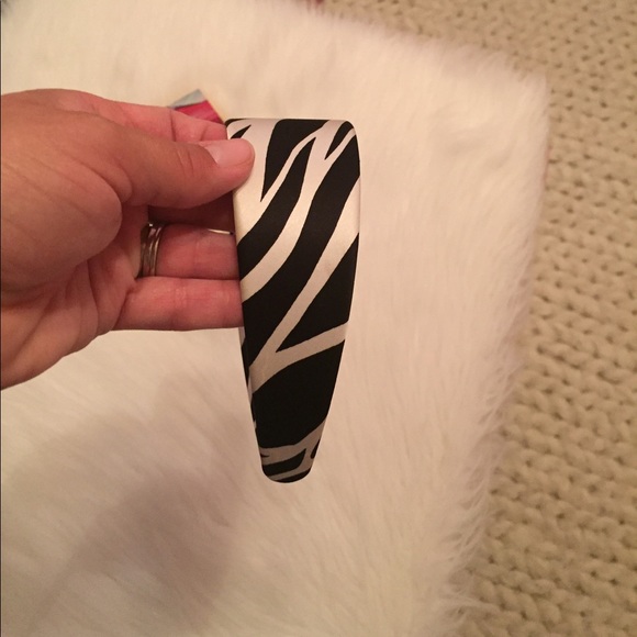 New York & Company | Accessories | Graphic Headband | Poshmark
