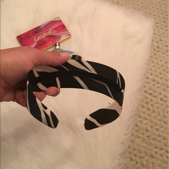 New York & Company | Accessories | Graphic Headband | Poshmark