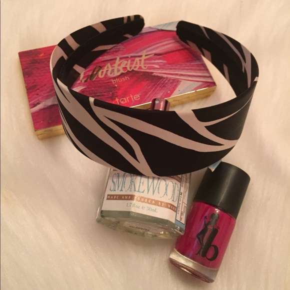 New York & Company | Accessories | Graphic Headband | Poshmark