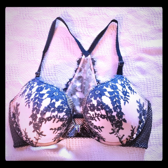 Louis Vuitton Xmas Bandeau Bra | semashow.com