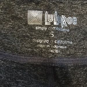 LuLaRoe | Pants & Jumpsuits | Jade Lularoe Moisture Wicking Capris Nwt ...