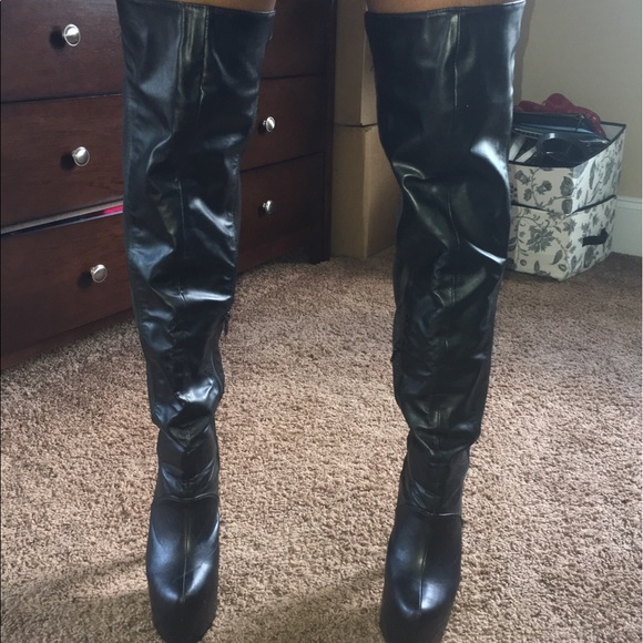 GoJane | Shoes | Knee High Leather Heel Boots From Go Jane | Poshmark