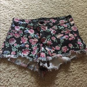 Divided | Shorts | Floral Highwaisted Shorts | Poshmark