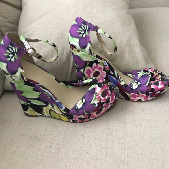 Nine West | Bags | Nine West Wedges Size And Clutch Set | Poshmark