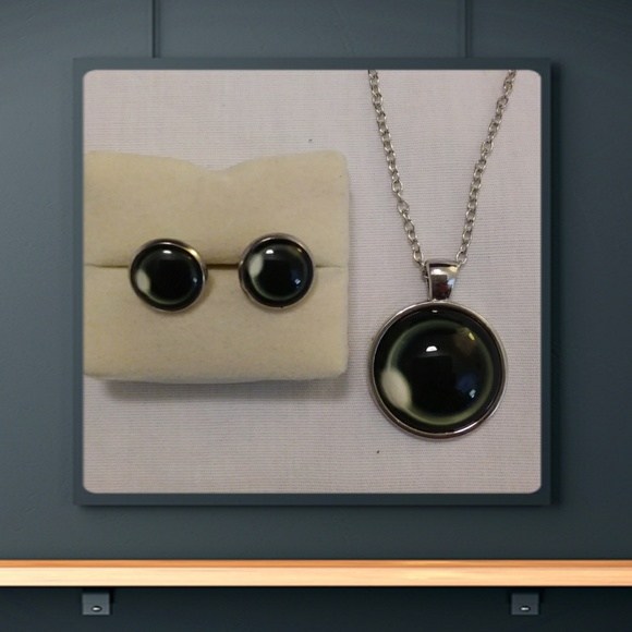 Jewelry | Solar Eclipse Necklace And Earring Set | Poshmark