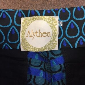 Alythea | Shorts | Alythea Shorts Size Medium | Poshmark