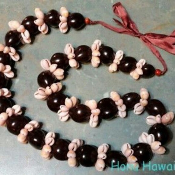 Jewelry | Hawaiian Brown Kukui Nut Cowrie Shell Lei Necklace | Poshmark