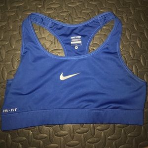 Macie Bell's Closet (@maciebell) | Poshmark