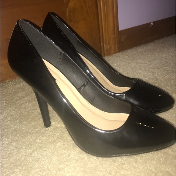 Forever 21 | Shoes | Unworn Forever 2 Essential Black Heels | Poshmark
