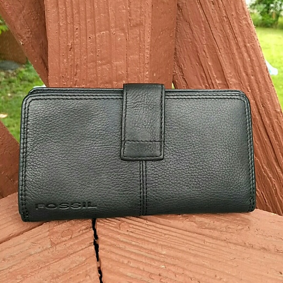 Fossil Men's Leather Checkbook Wallet Black | semashow.com