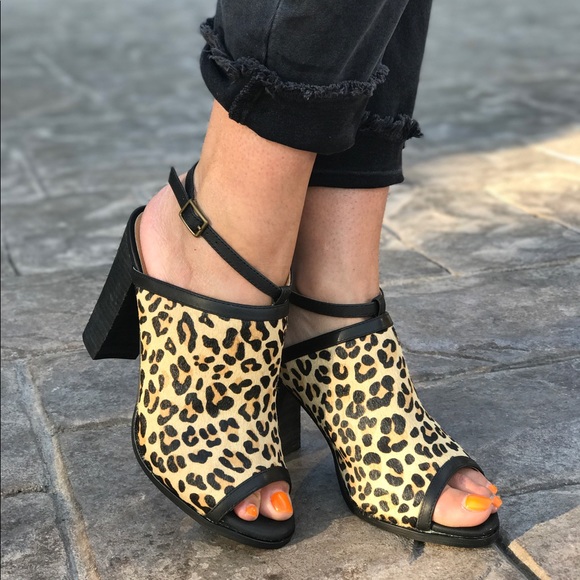 Urban Outfitters | Shoes | Leopard Print Peep Toe Block Heel Sandals ...