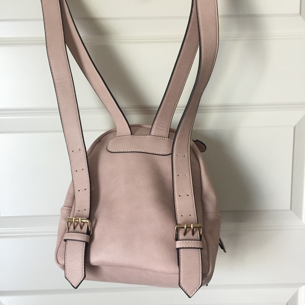 Light Pink Backpack - Gem