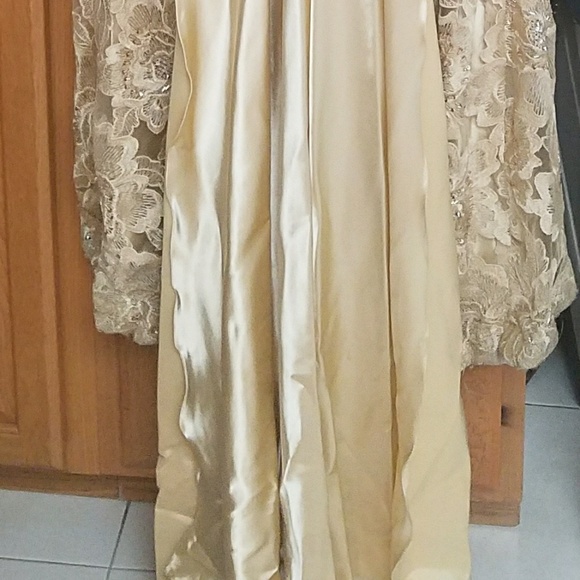 LARA | Dresses | Lara Design Dress | Poshmark