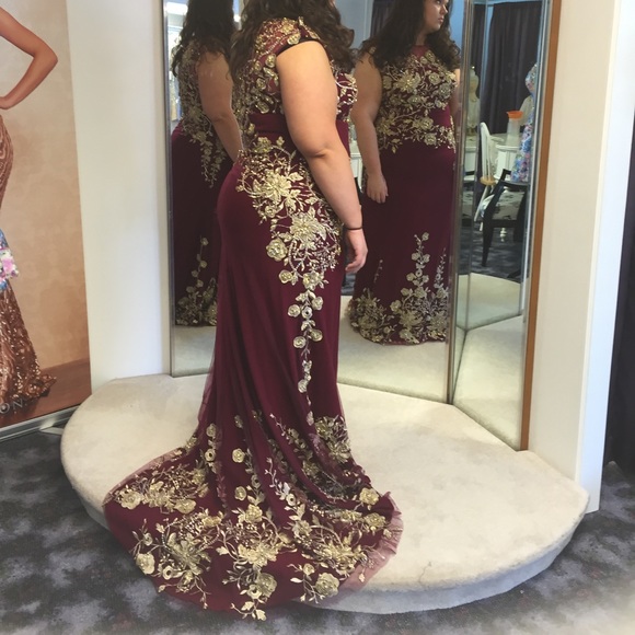 Dresses | Beautiful Plus Size Prom Dress | Poshmark