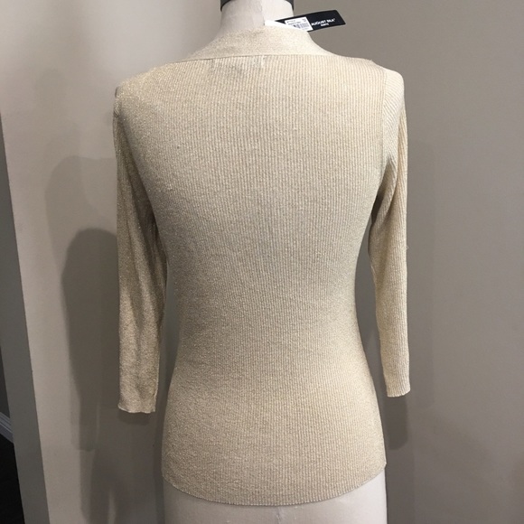 august silk | Tops | Nwt August Silk Knit | Poshmark