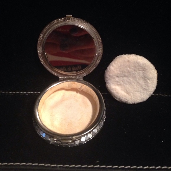 Evans | Accessories | Vintage Evans Mesh Compact Beautiful | Poshmark