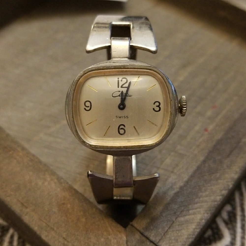 Vintage Swiss Made Chateau Silver Watch - Gem