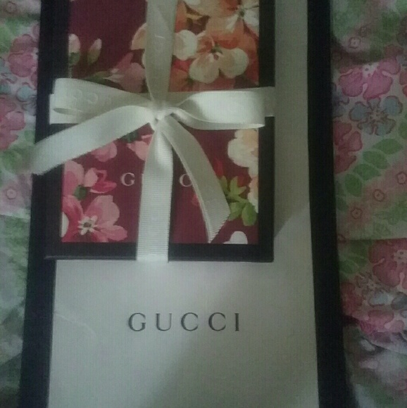 Gucci | Accessories | Gucci Flower Gift Box | Poshmark