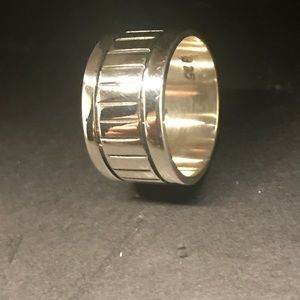 Jewelry | Ring | Poshmark