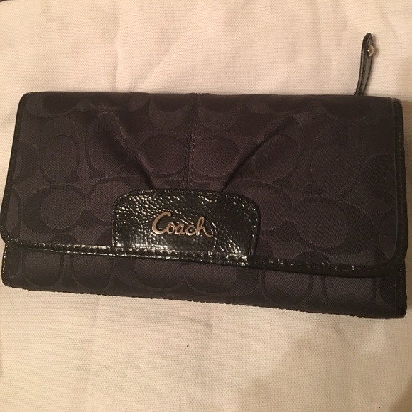 Coach | Accessories | Coach Clutch Wallet Trifold New With Tags Logos ...