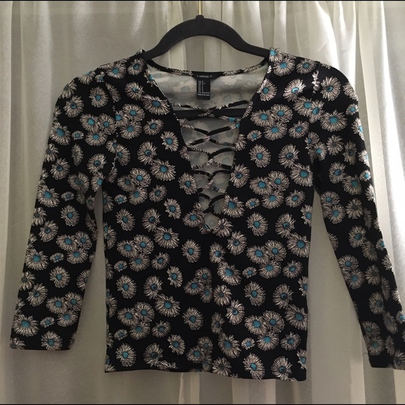 Tops | Sexy Daisy Crop Top | Poshmark