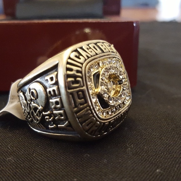 Accessories | Chicago Bears 1985 Fans Edition S Bowl Champ Ring | Poshmark