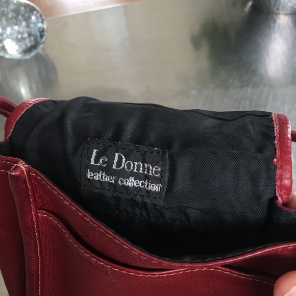 Le Donne | Bags | Le Donne Vintage Leather Cross Body | Poshmark