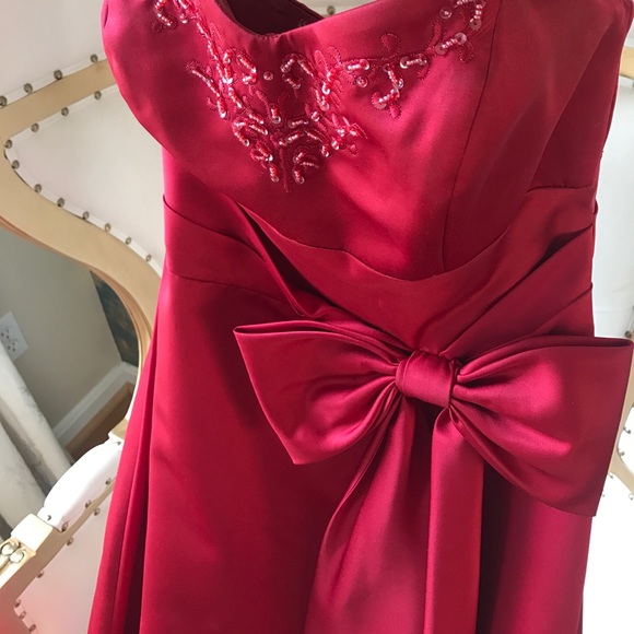 David's Bridal | Dresses | Apple Red Davids Bridal Aline Bridesmaid ...