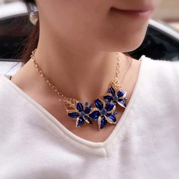 Jewelry | Beautiful Flower Necklace Set | Poshmark