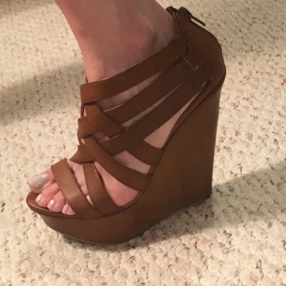Steve Madden | Shoes | Steve Madden Camel Color Wedges | Poshmark