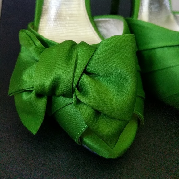 Nina | Shoes | Nina Apple Green Peeptoe Heels | Poshmark