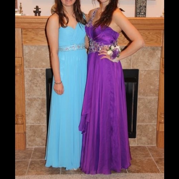 Party Time Formals | Dresses | Prom Dress | Poshmark
