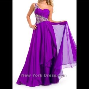 Party Time Formals | Dresses | Prom Dress | Poshmark