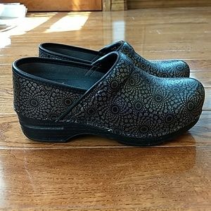Dansko | Shoes | Dansko Xp | Poshmark