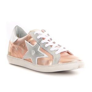 Freebird by Steven | Shoes | Freebird By Steven Rose Gold Star Leather ...
