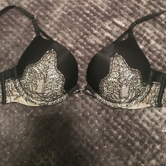 Victoria's Secret | Intimates & Sleepwear | Victorias Secret Bombshell ...