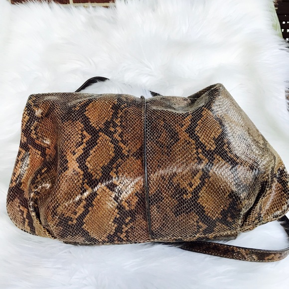 G.I.L.I. | Bags | Gili Milano Leather Hobo Style Handbag | Poshmark