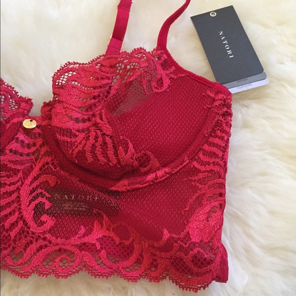 Natori | Intimates & Sleepwear | Natori Cranberry Feathers Underwire ...
