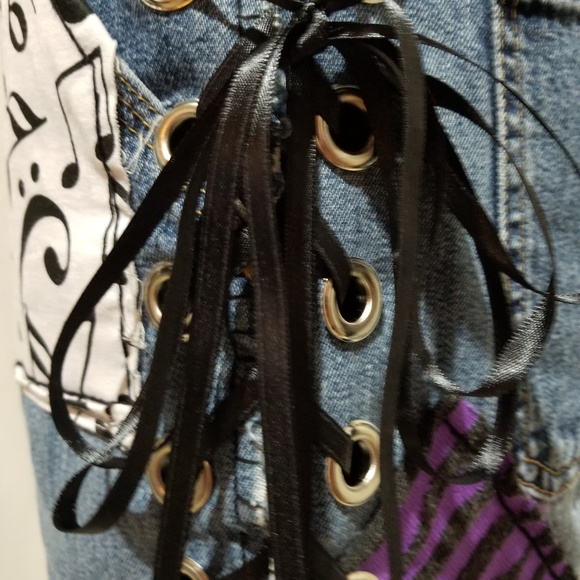 Xhilaration | Shorts | Revamped Music Note Zebra Lace Up Shorts 9 ...