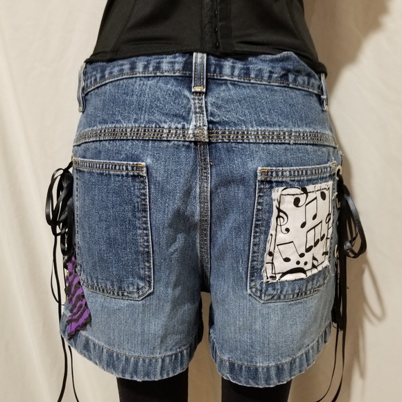 Xhilaration | Shorts | Revamped Music Note Zebra Lace Up Shorts 9 ...