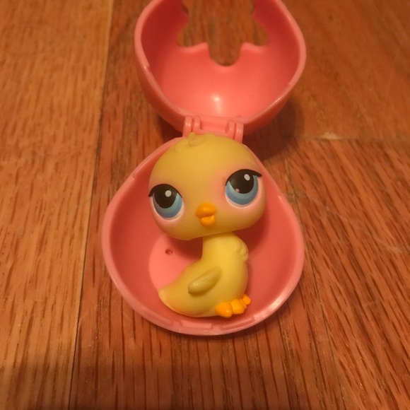 Littlest Pet Shop | Other | Rare Lps Yellow Bird Figure | Poshmark