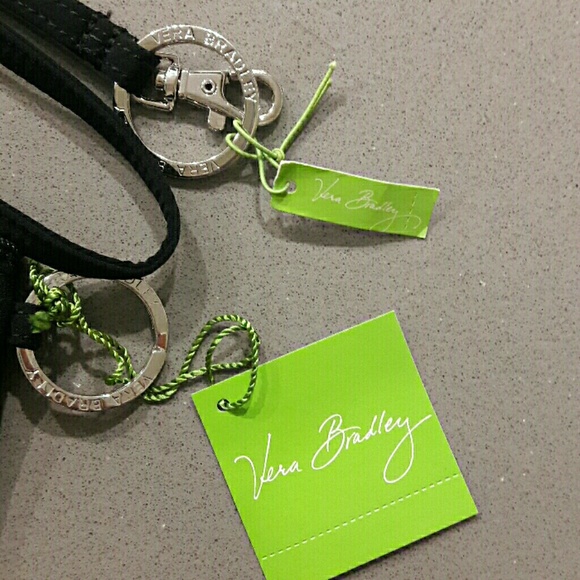 Vera Bradley | Accessories | Vera Bradley Zip Id Case Lanyard Set Black ...