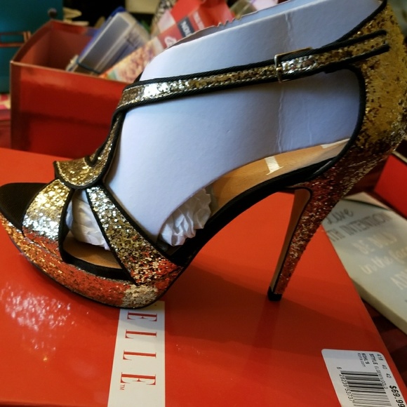 Elle | Shoes | Elle Gold Black High Heels New | Poshmark