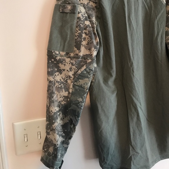 Massif Mountain Gear Co. | Shirts | Massif Mountain Gear Co Army Combat ...