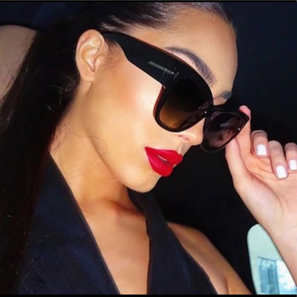 BellaVictoriaBoutique | Accessories | Victoria Black Matte Cat Eye ...