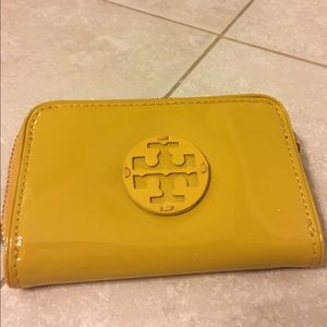 Tory Burch | Bags | Tory Burch Keychain Wallet | Poshmark